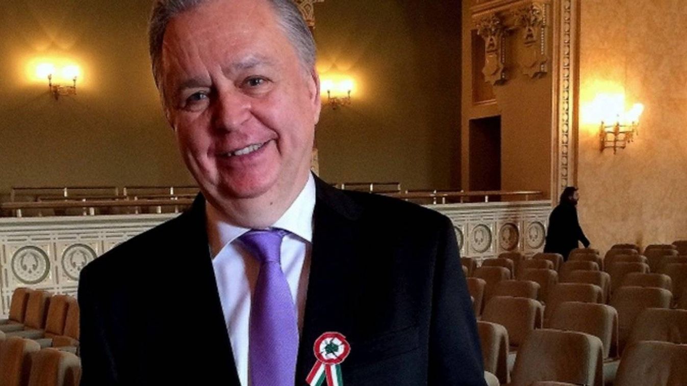 Berkes Kálmán érdemes művész lett - A karmesteri pálca nem szólal meg ...