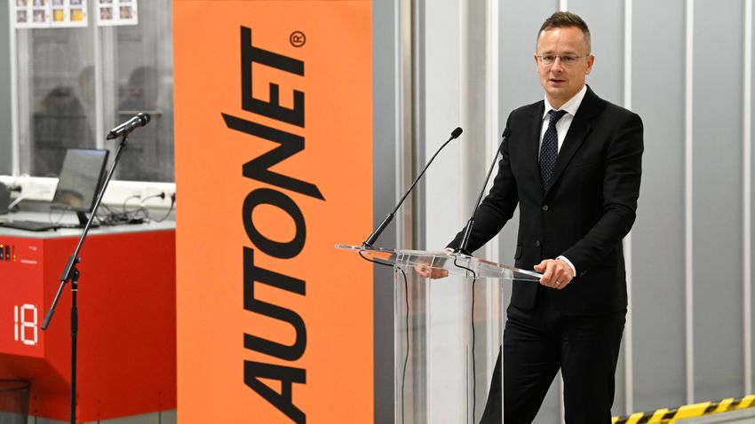 KISALFOLD - Szijjártó: a nehéz gazdasági helyzet sem tántoríthatja el a ...