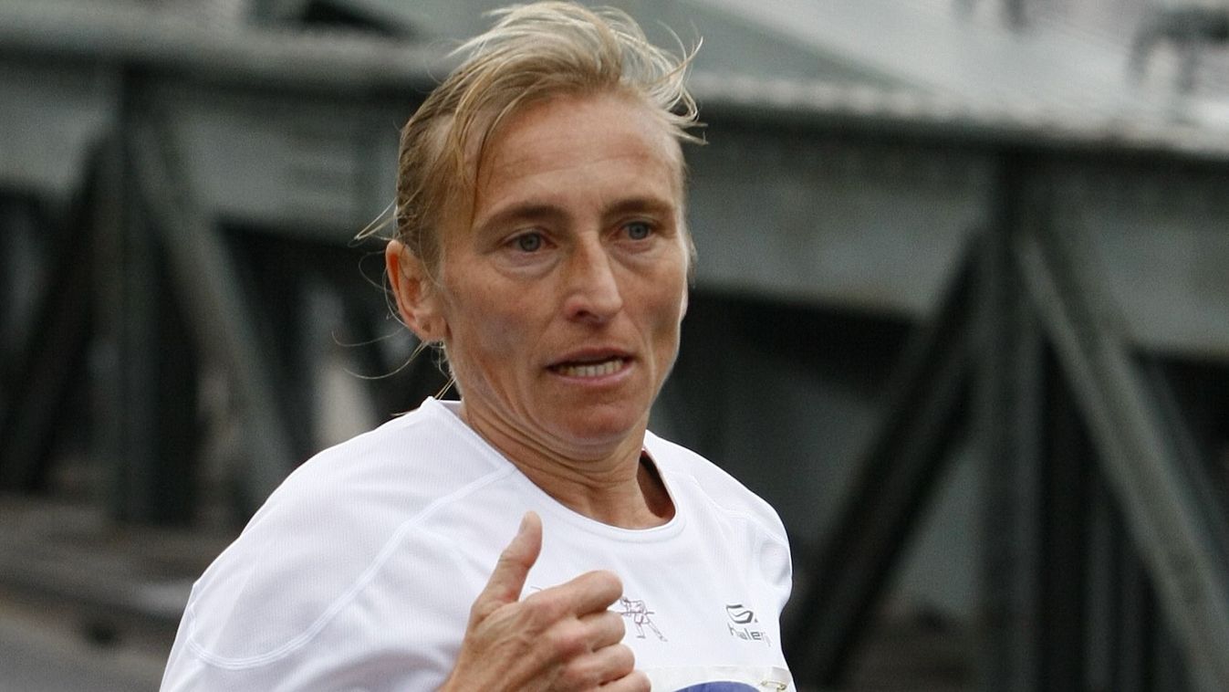 Megdöntötték a győri maratoni futó, Földingné Nagy Judit 1996 óta élő ...
