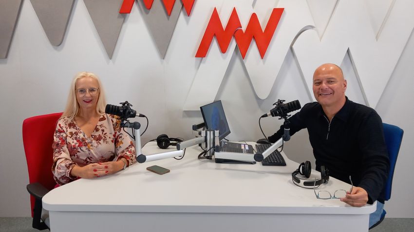 KISALFOLD - Könyv készül a 90 éves Bede Fazekas Csaba színészről ...