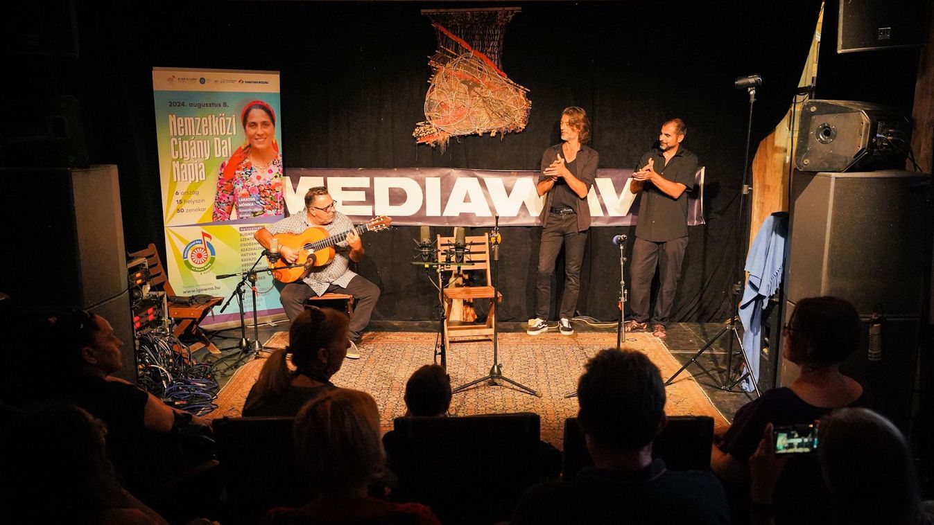 Nemzetközi Cigány Dal Napja - Flamencotól a balkáni rezesbandákig – Fotók