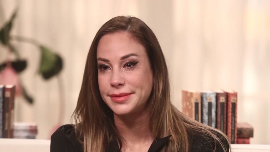 Vajna Tímea boldog: megszületett kisfia